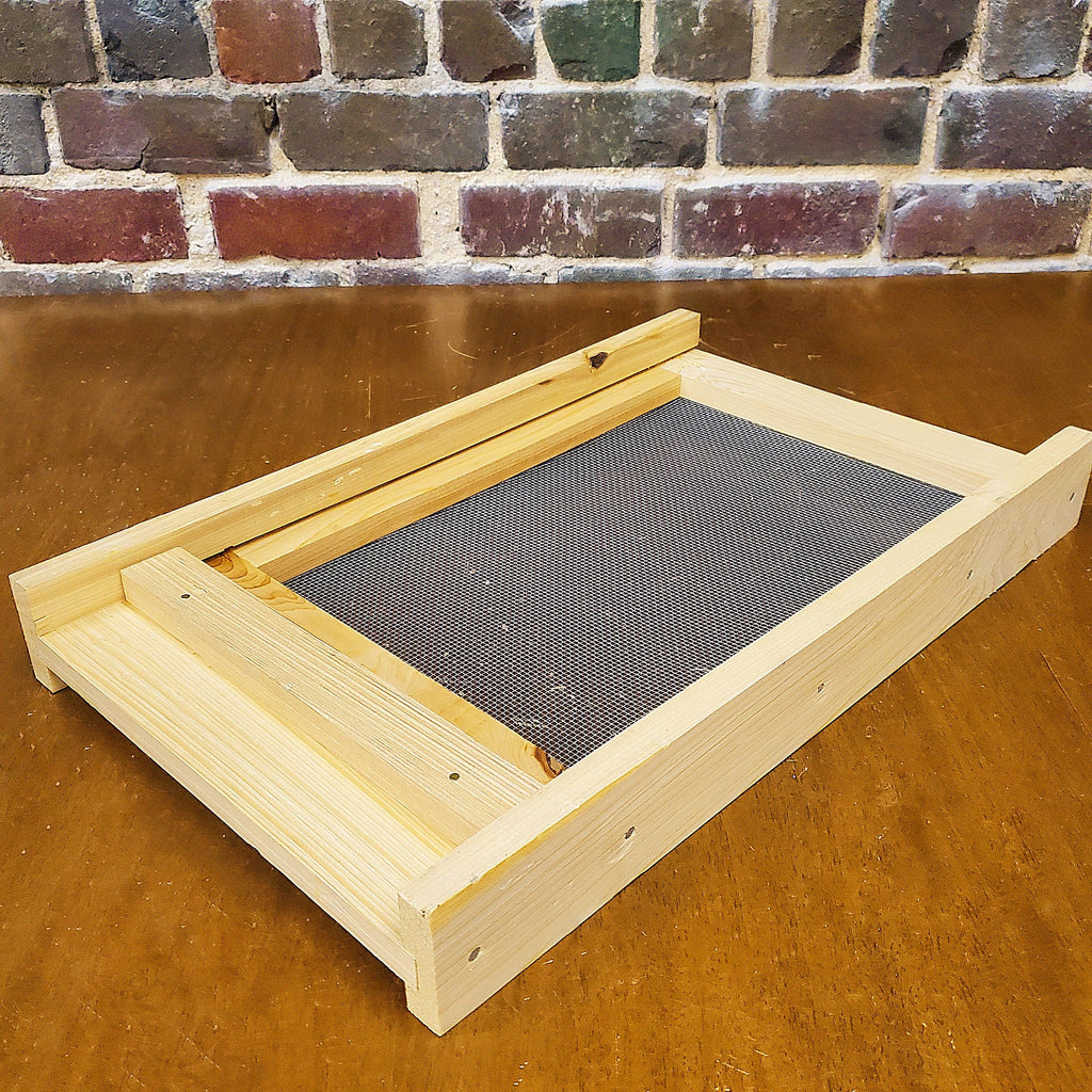 10-Frame Cypress Screened Bottom Board – Foxhound Bee Company