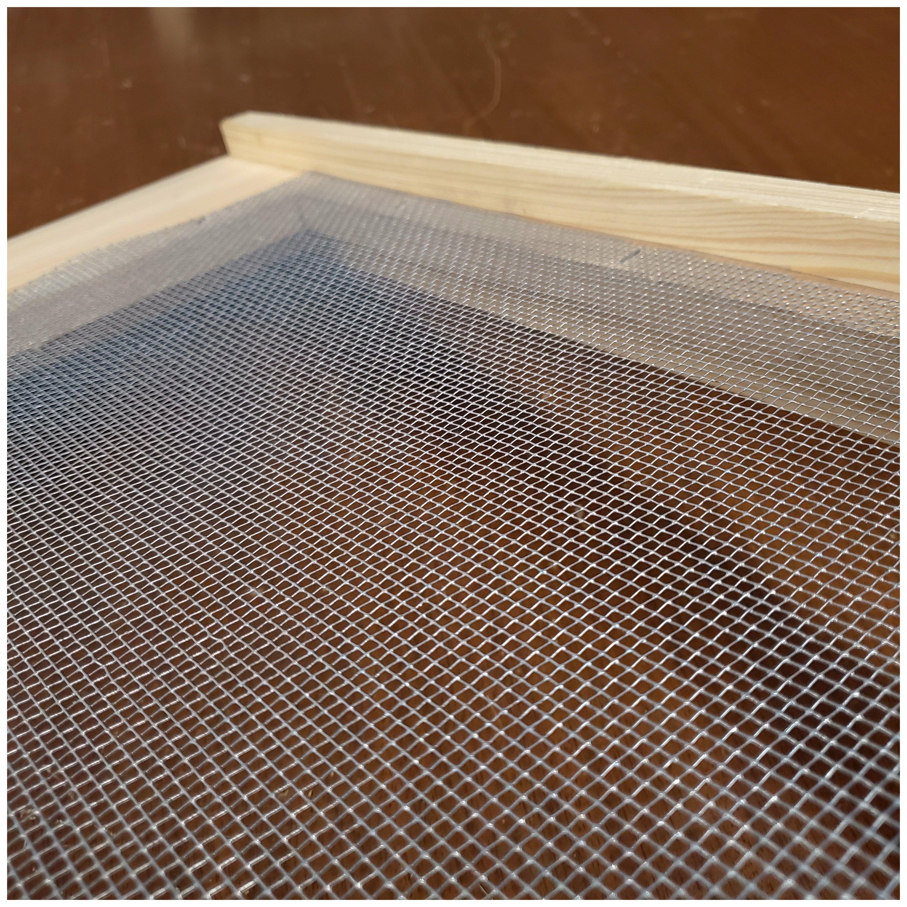 10-Frame Cypress Screened Bottom Board – Foxhound Bee Company